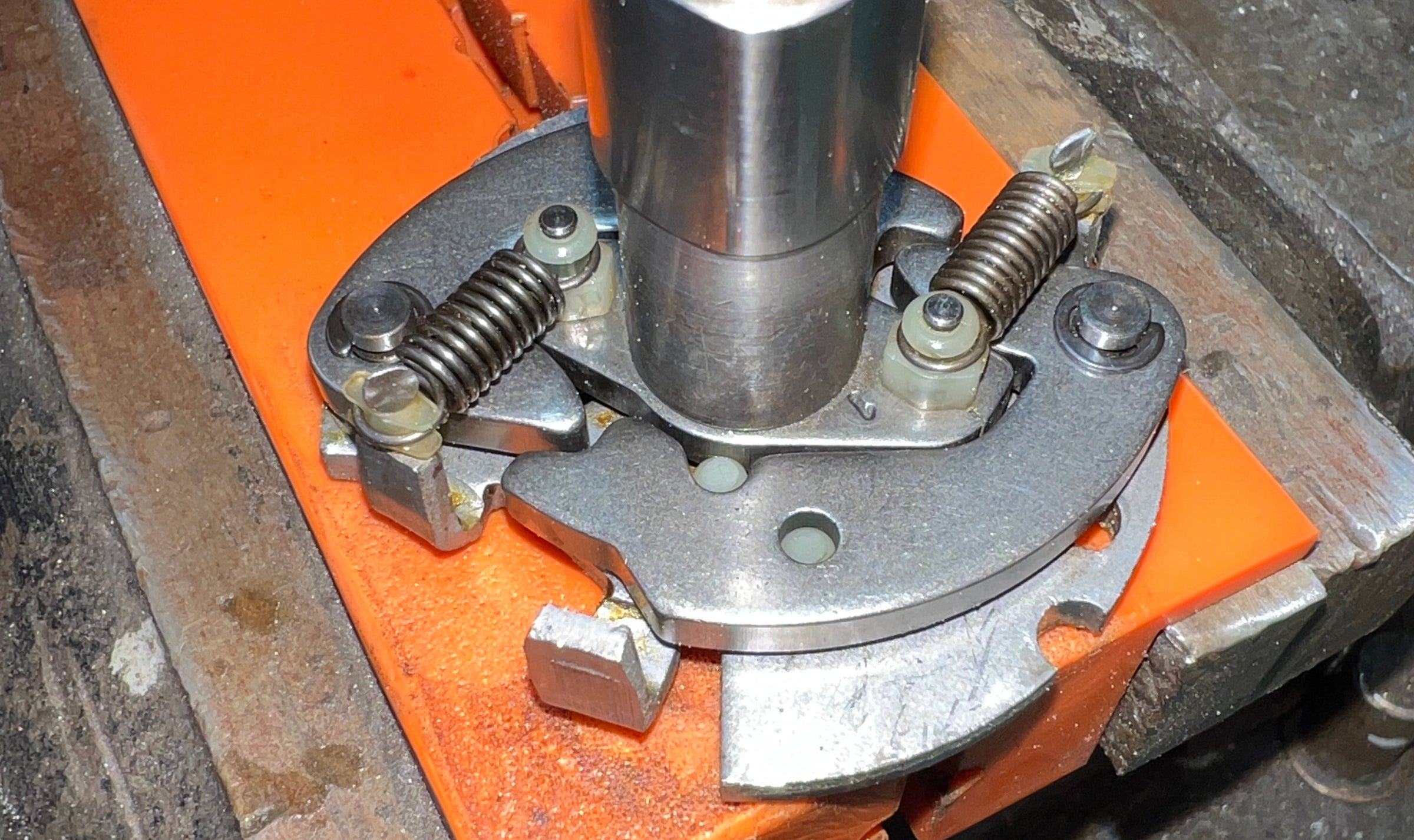 Restored Bosch 050 mechanical advance only distributors | Sparxwerks