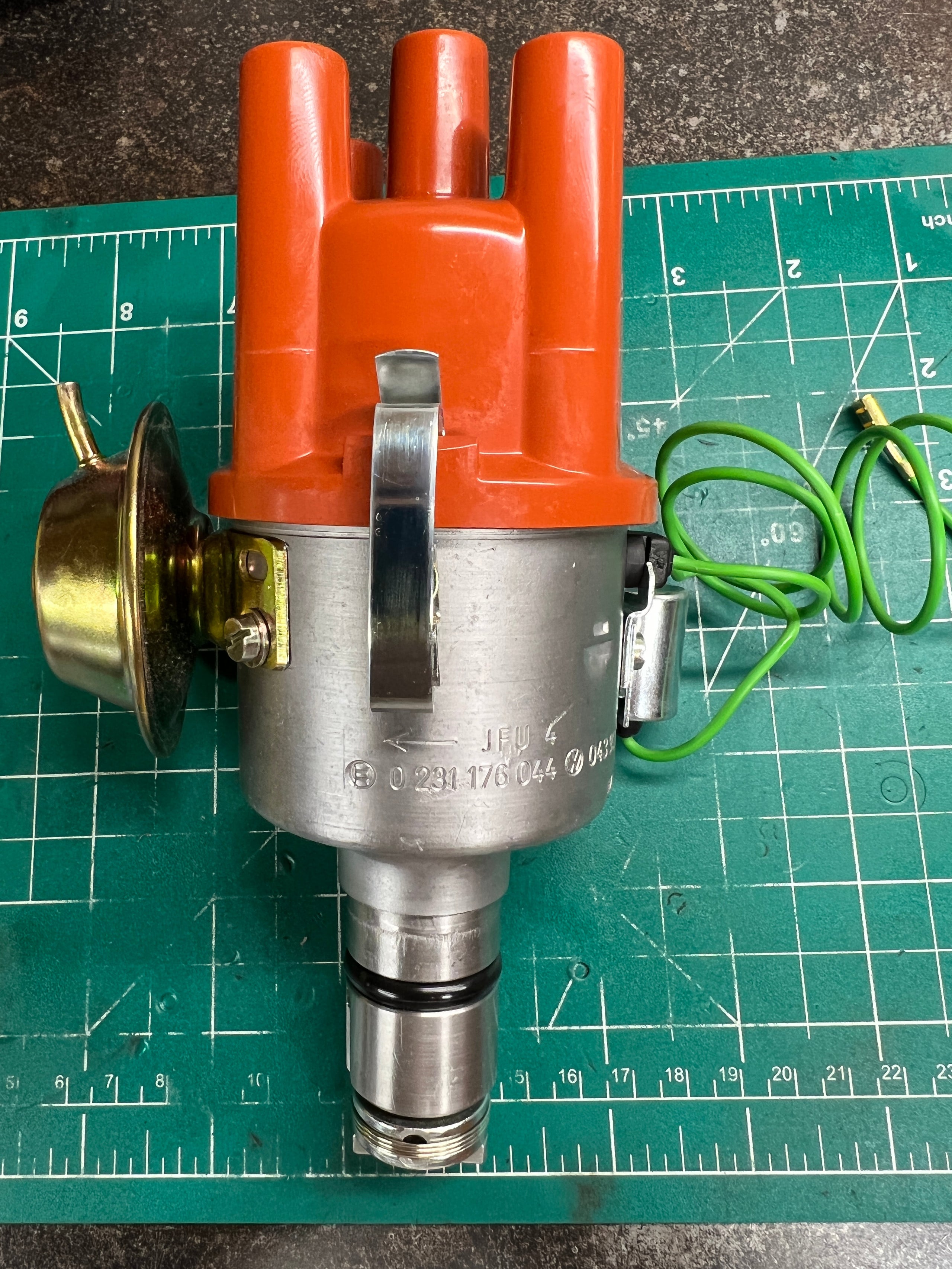 Restored German Bosch SVDA distributors | Sparxwerks